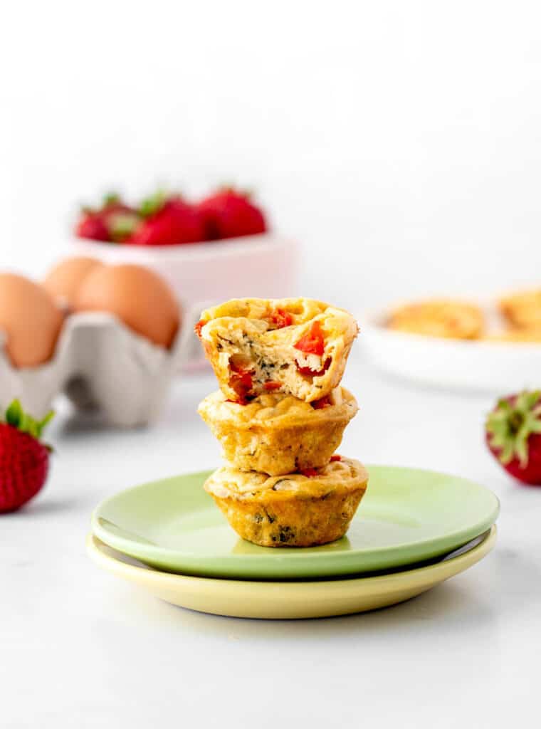 Mini Egg Bites {with Cottage Cheese and Veggies} - Healthy Kids Recipes
